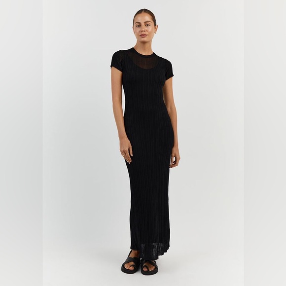 DISSH | Dresses | Dissh Harper Black Cap Sleeve Ribbed Texture Maxi ...